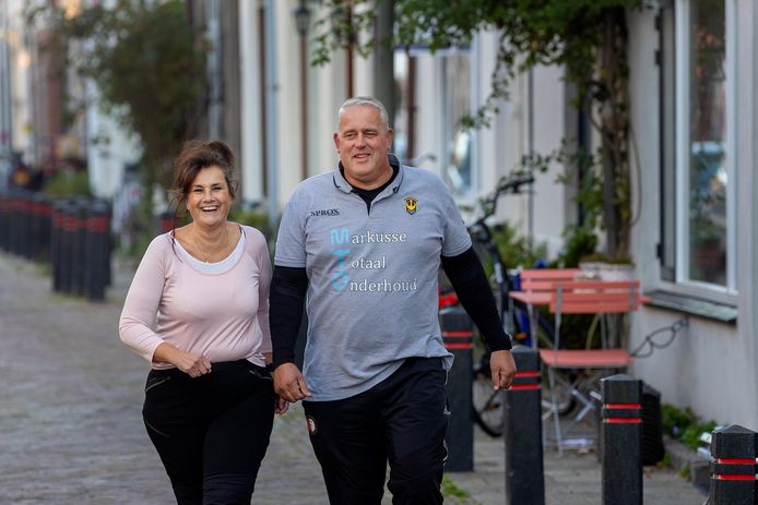 Nancy (53) raakte uit het niets verlamd na griep: ‘Moest vijf maanden ...