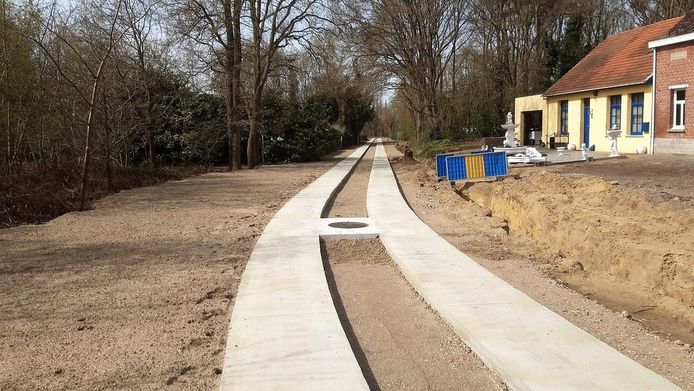 Canondreef krijgt karrespoor | Lokeren | hln.be