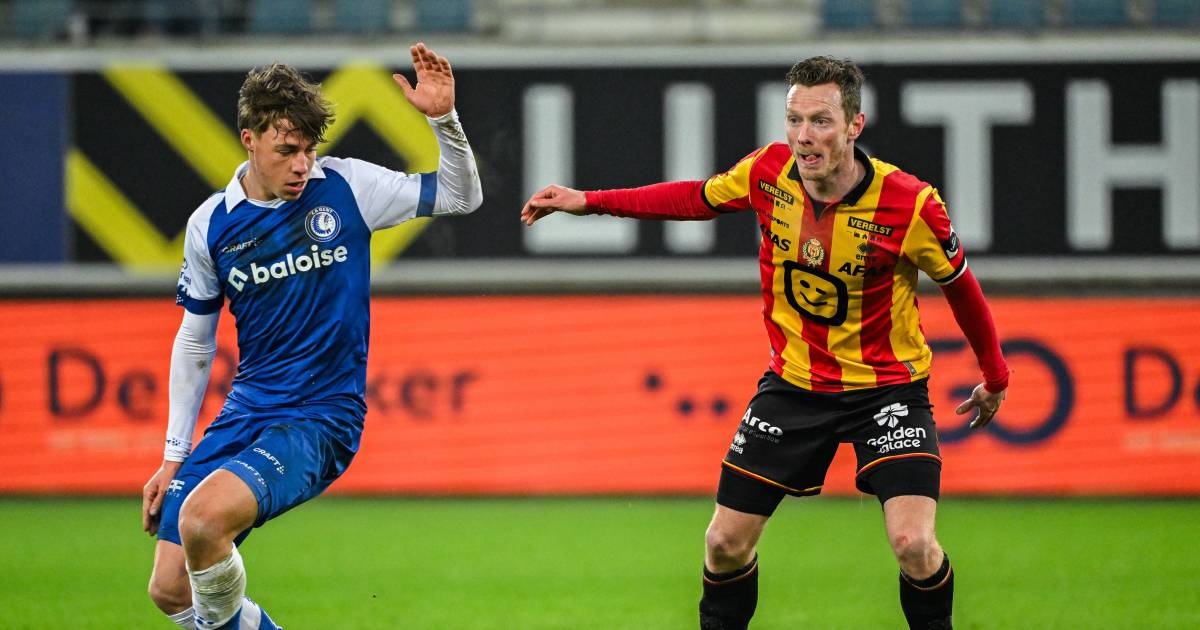 18-jarige Tibe De Vlieger mocht debuteren in Beker én competitie bij AA ...