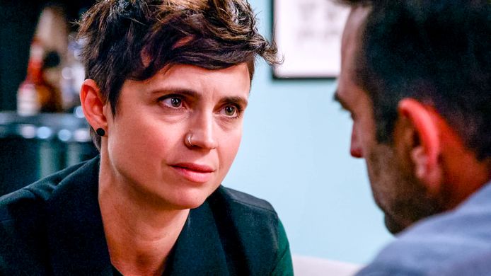 Ontslag nummer vijf: ook Marianne Devriese moet uit ‘Familie ...