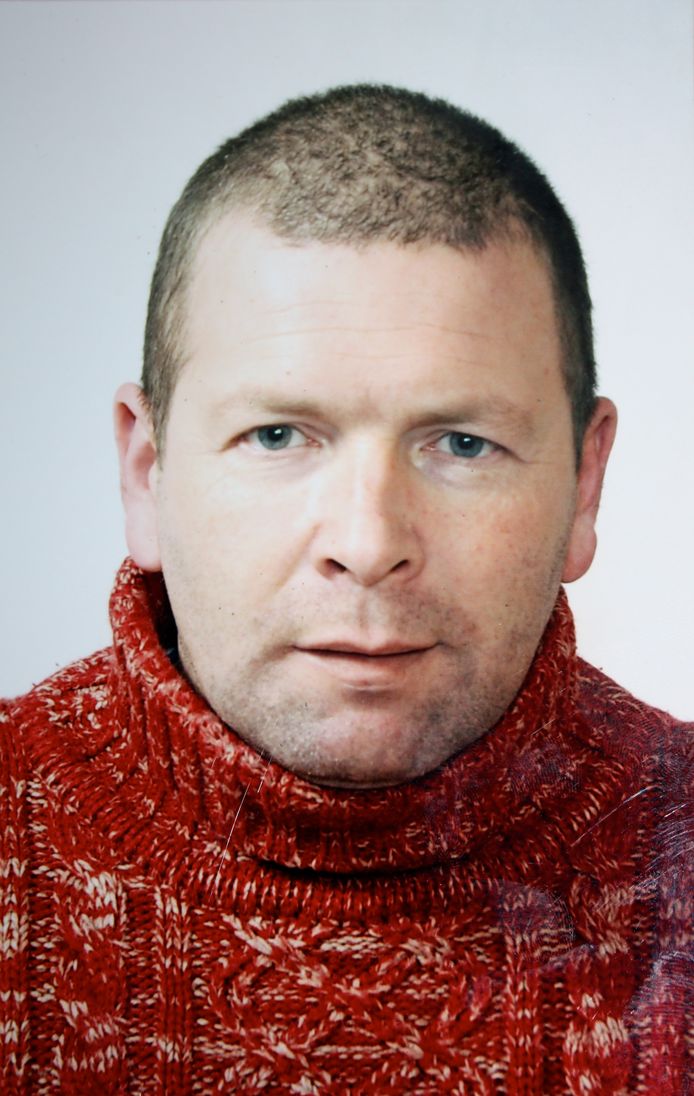 Caféklant sterft op achterbank van wagen: “Eén telefoontje en dit drama ...