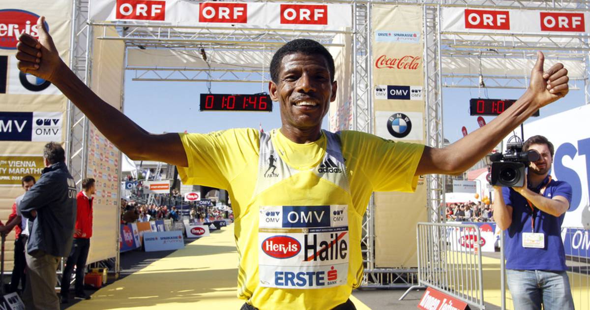 Haile Gebrselassie wint halve marathon van Wenen | Meer Sport | hln.be