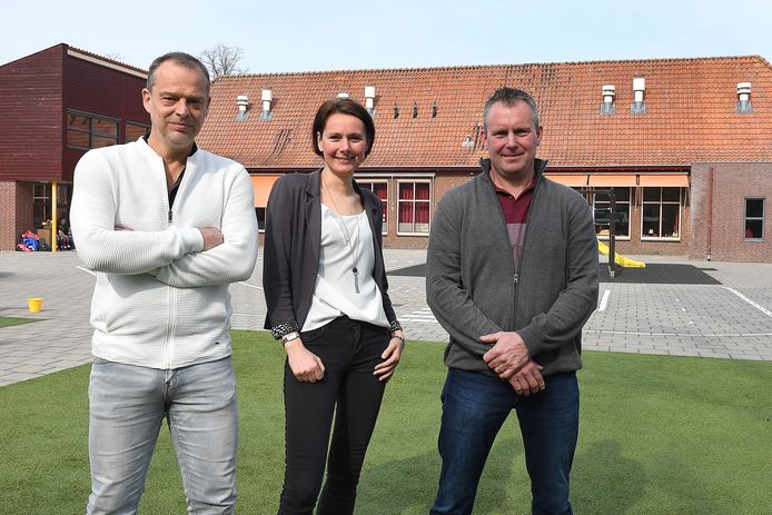 Basisschool Pater Eymard te klein? Iedereen helpt elkaar in Stevensbeek ...