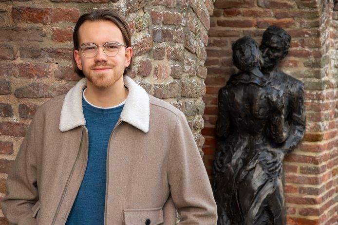 Harderwijker Timo Verbeek strijdt met 31 dichters om titel Beste ...