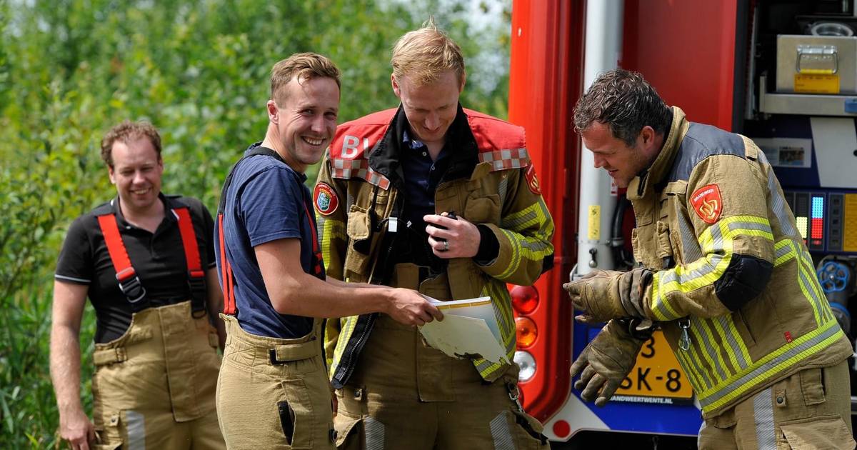 Scholier in Enter neemt wel erg rigoureus afscheid van zijn oude ...