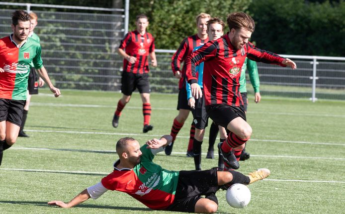 Wadenoijen-icoon is terug in de vierde klasse, nu als trainer: ‘Alleen ...