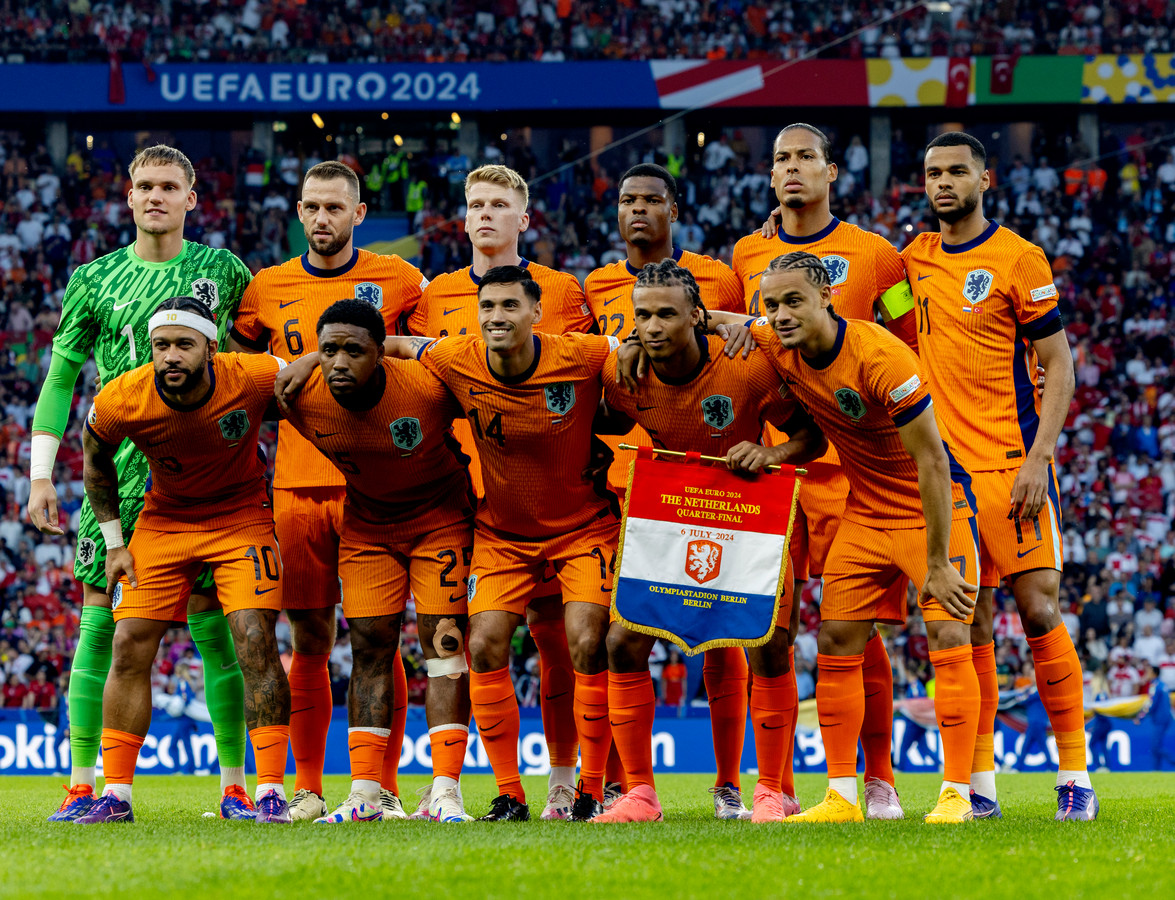Oranje op rapport | Twee absolute uitblinkers en één onvoldoende na ... Oranje op rapport | Twee absolute uitblinkers en één onvoldoende na ...