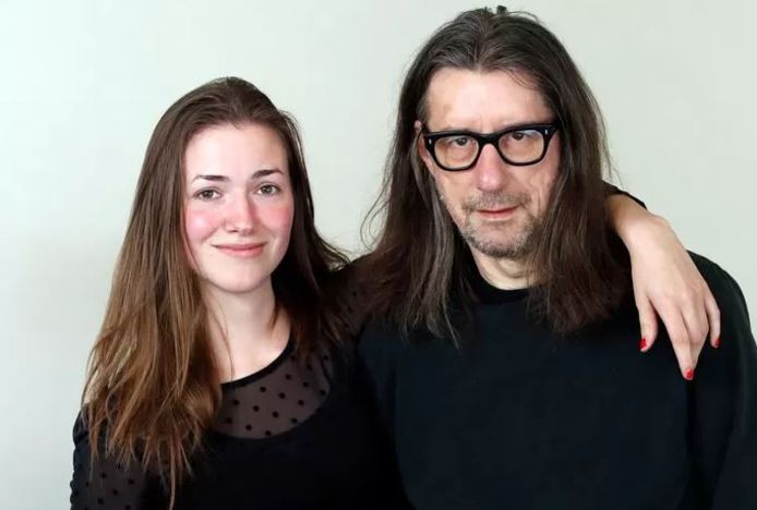 Roman voor Herman Brusselmans: 65-jarige schrijver vader geworden van ...