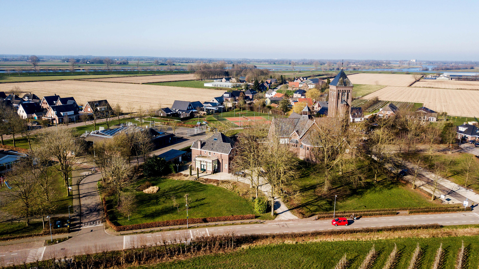 Wonen in de kerk van Balgoij? Het lijkt een kansrijke optie | Foto ...