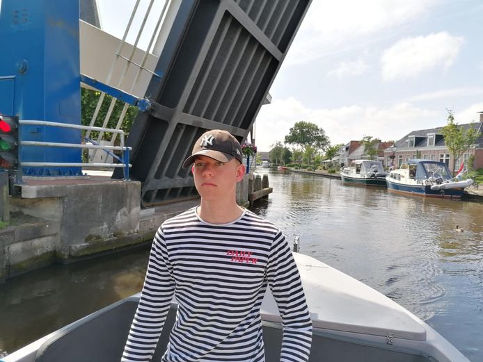 Zeventien jaar en een eigen bedrijf beginnen: ‘Aan het geld denk ik nog ...