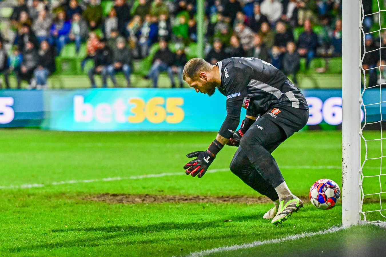 FC Dordrecht sluit 2023 af met knappe zege op FC Emmen en knalt top 5 ...