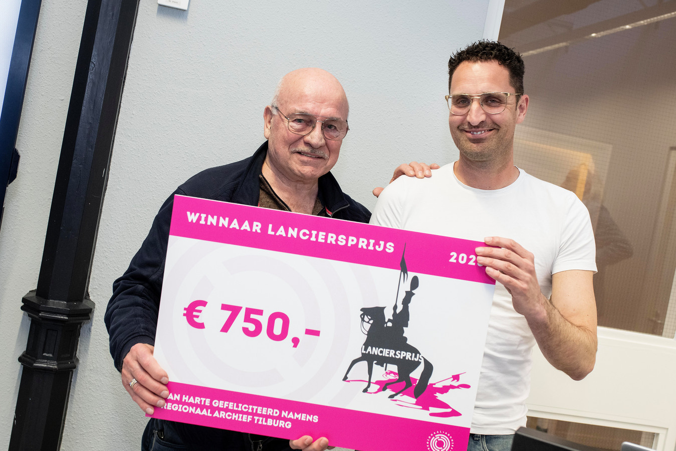 Boek over Tilburgse Peaky Blinders wint Lanciersprijs | Foto ...