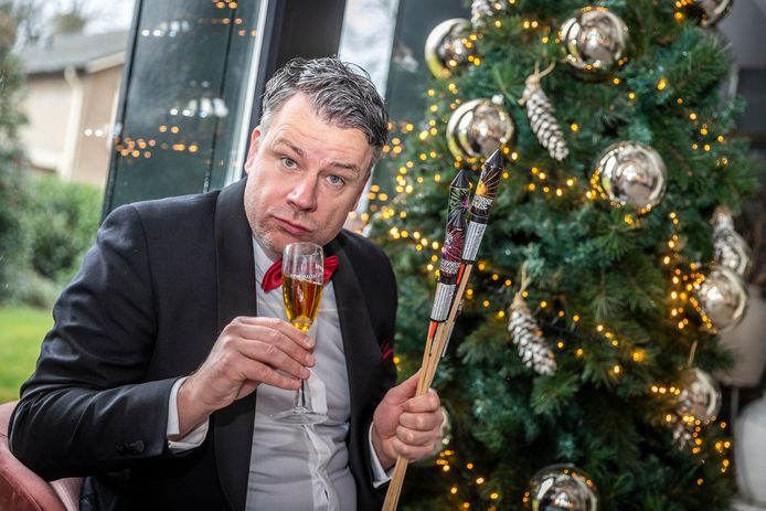 Rob Scheepers knallend nieuwe jaar in met onelinershow ‘Houdoe 2020 ...