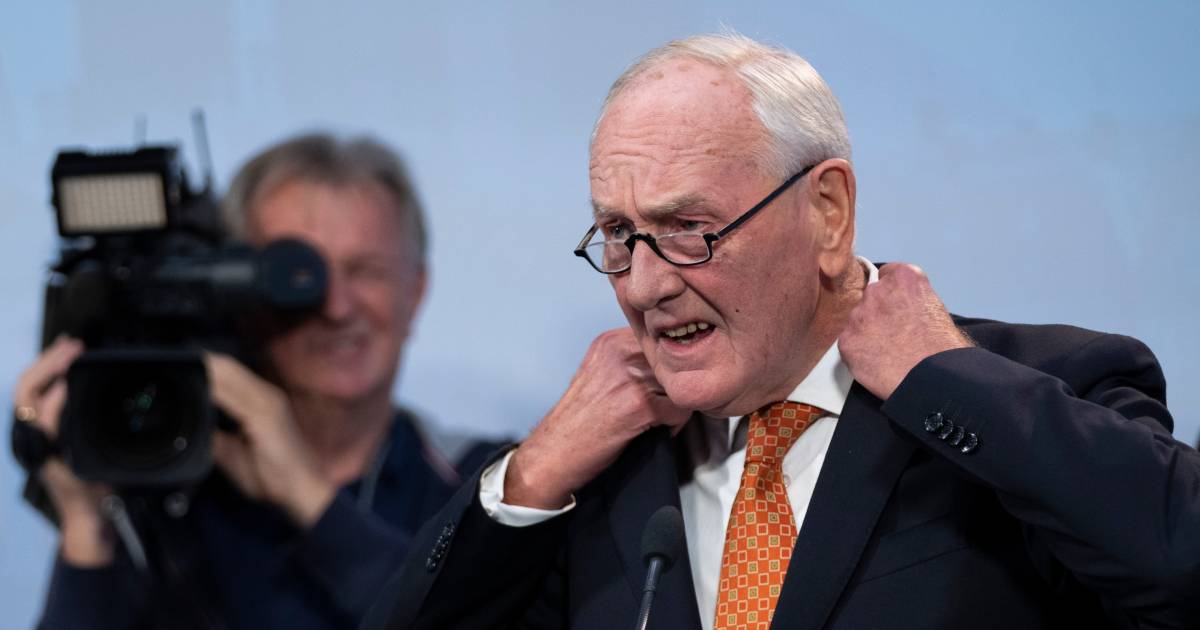 Remkes staat gelijk 1-0 voor als hij ergens binnenkomt: ‘Hij straalt ...