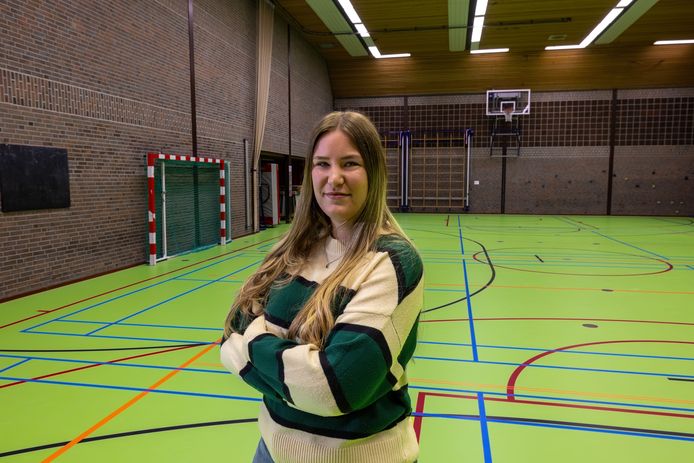 Annika (20) wil een sporthal in Swifterbant: ‘Mijn opa was hier in 1980 ...
