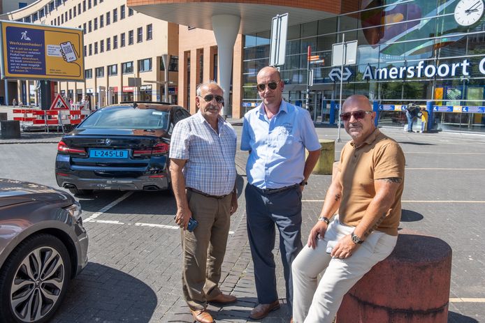Taxichauffeurs bij Amersfoort Centraal verhuizen tijdelijk naar Piet ...