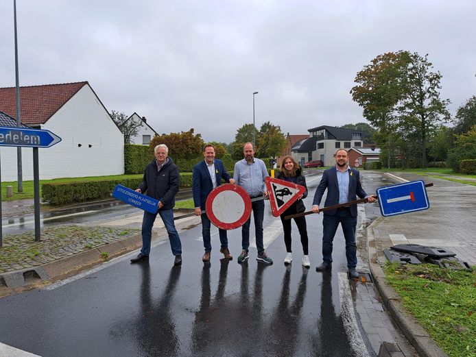 Weer doorgaand verkeer tussen Beernem en Oedelem | Beernem | hln.be