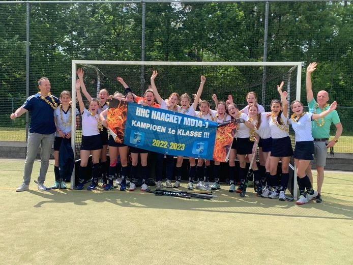 Haackey-meiden MO14-1 kampioen: ‘Vinden elkaar goed op het veld en dat betekent scoren ...