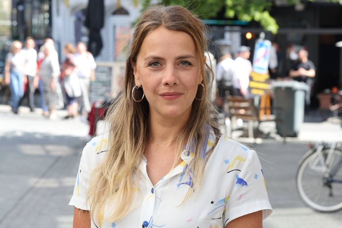 Leen Dendievel lanceert boek over kindervrij leven: “Ik word 40 dit ...