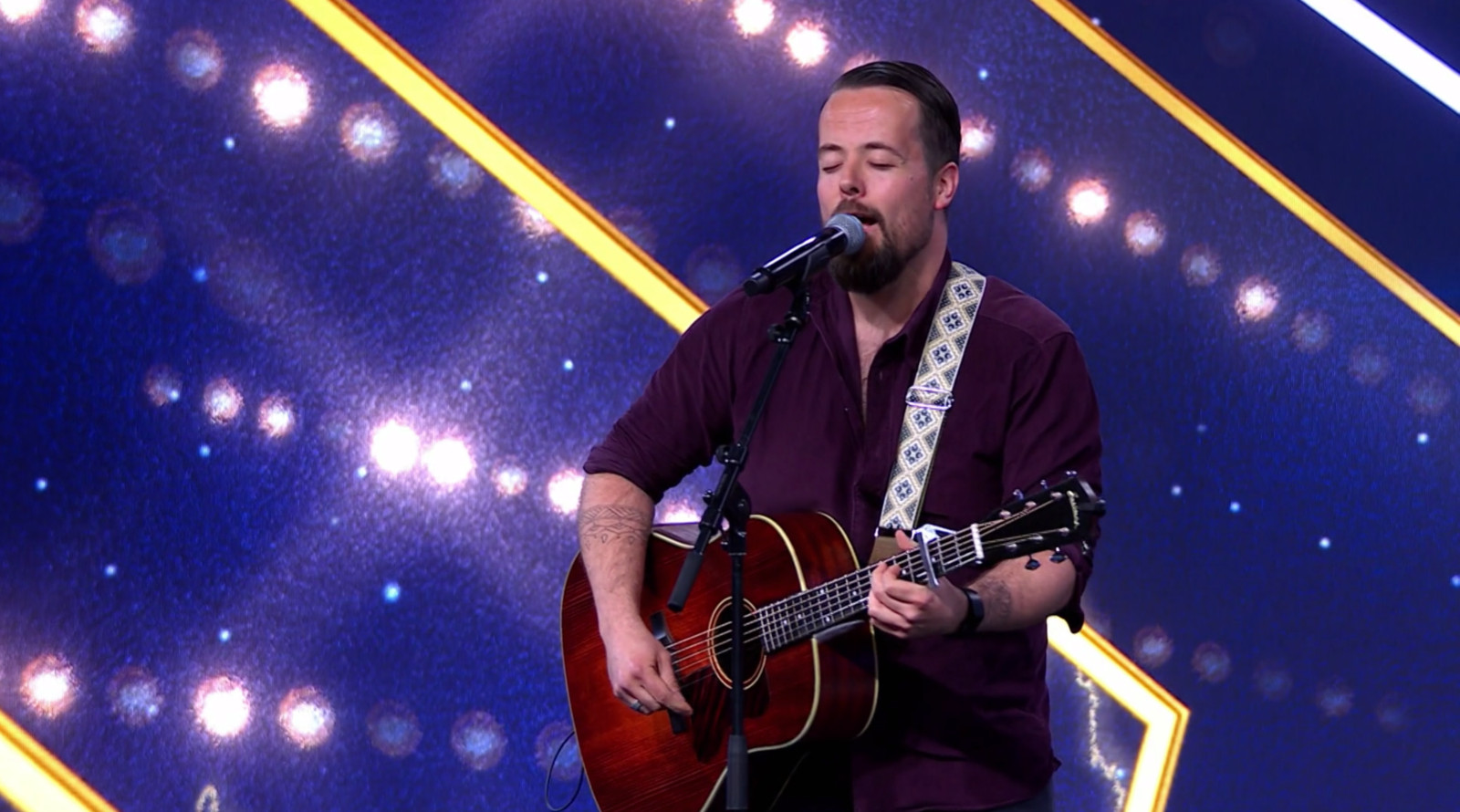 Ruim 968.000 kijkers zien razendsnelle singer-songwriter in aftrap ...