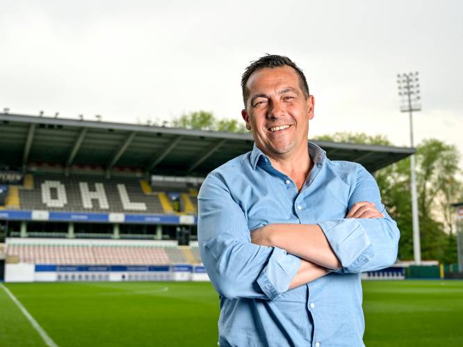 KIJK. Fans streaken na Union-Frankfurt in leeg stadion... en krijgen ...