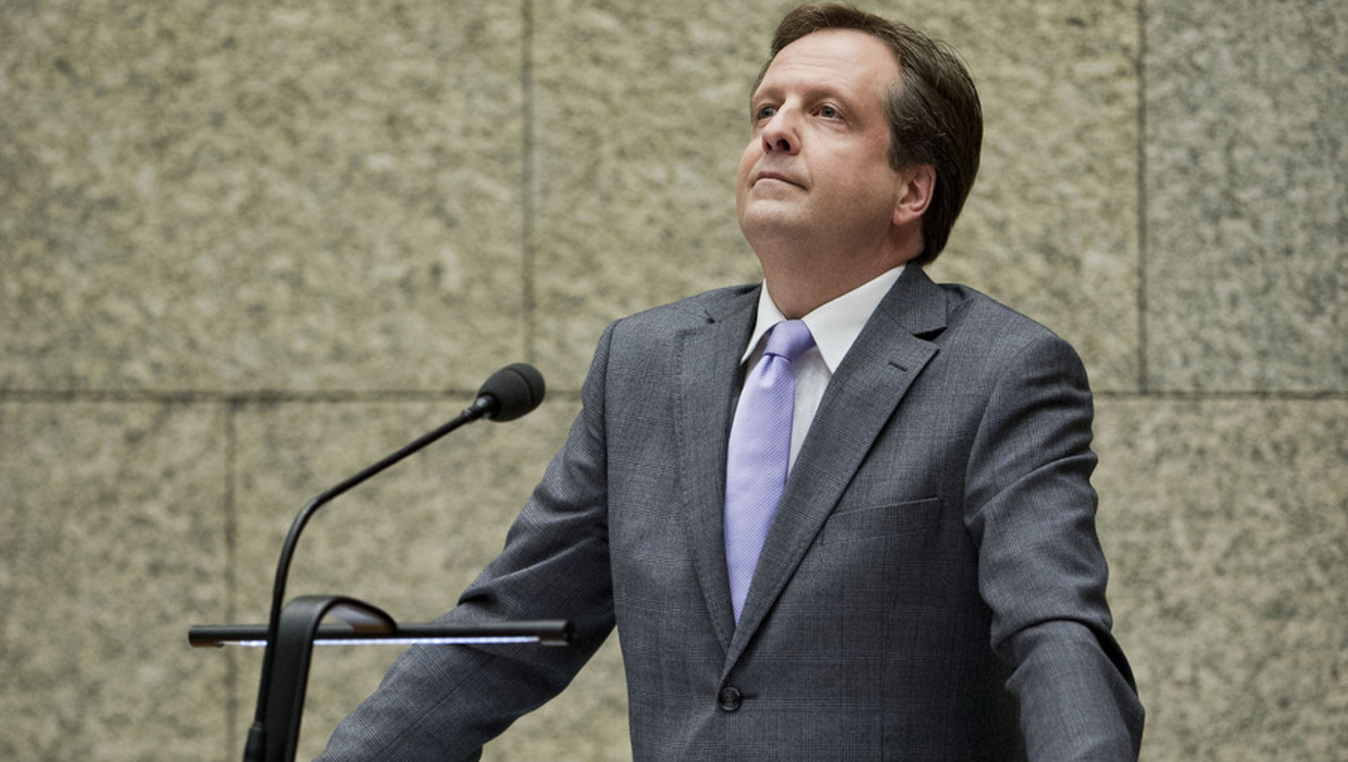 Pechtold noemt eis 3-procent uitgangspunt, 'schulden doorschuiven is ...