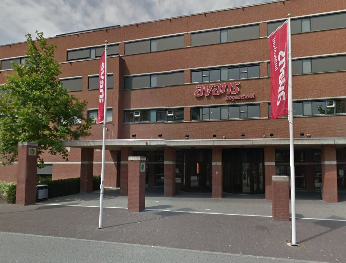 Avans steekt spoor over: 1500 studenten naar kantoorpand Stationsplein ...