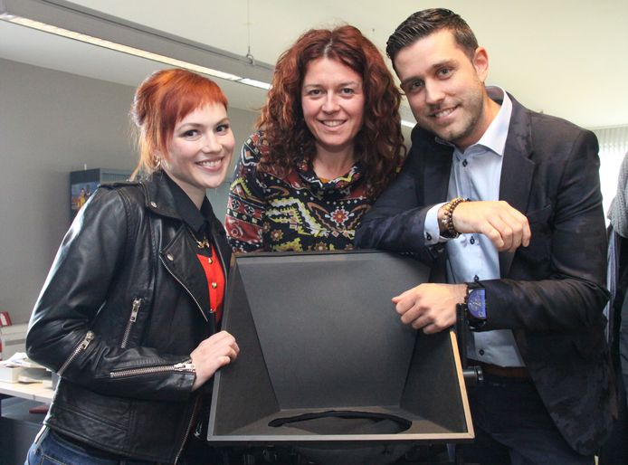 Erika Van Tielen presenteert nieuws op RTV | Mechelen | hln.be