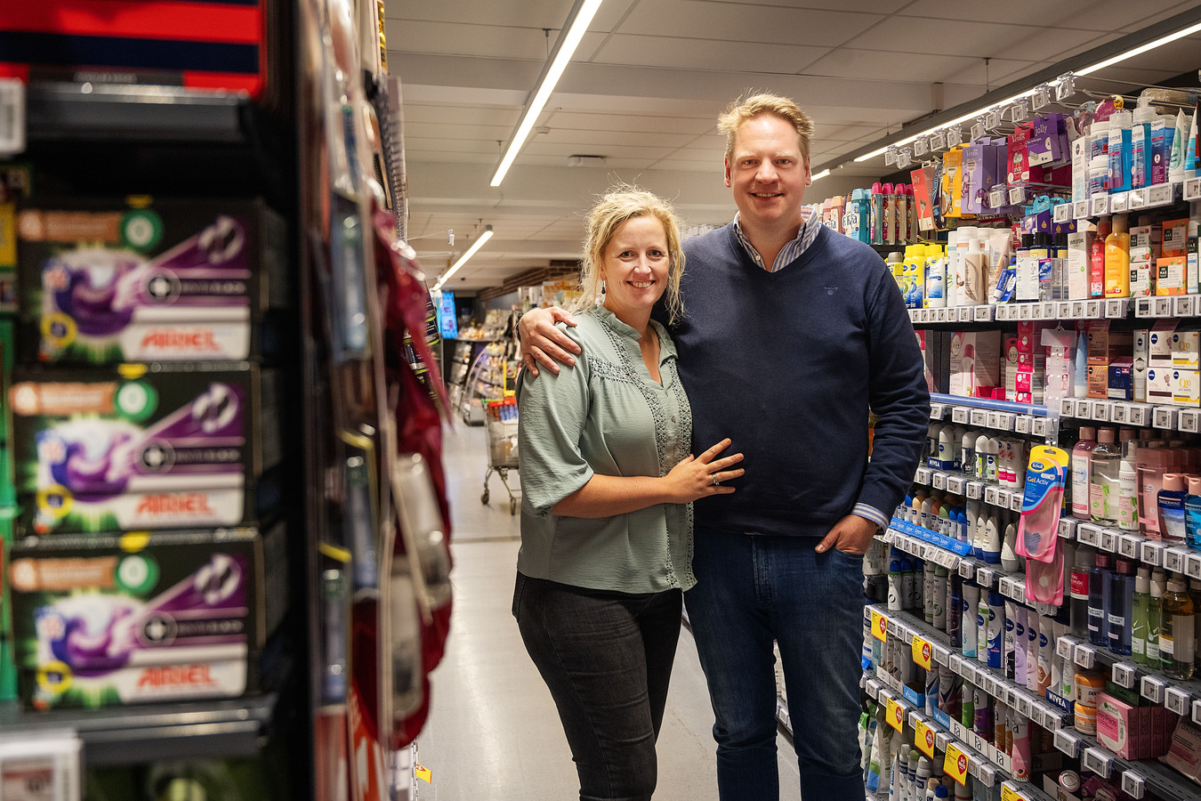 Stijn (37) neemt één van de 128 Delhaize-vestigingen over: “Te hoge ...