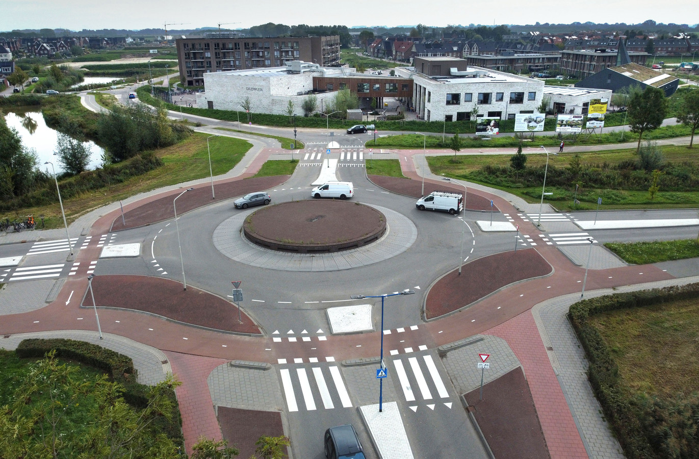 Verbeteren veiligheid van fietsers op ‘gevaarlijke rotondes’ krijgt ... Verbeteren veiligheid van fietsers op ‘gevaarlijke rotondes’ krijgt ...