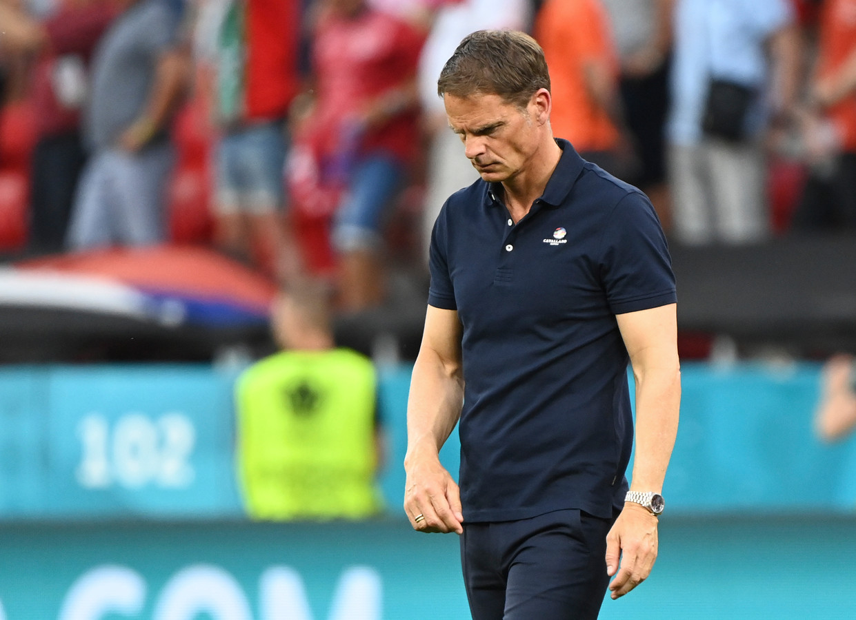 De Boer zag dominant Oranje en verdedigt wissel van Malen: ‘Hij kan ...