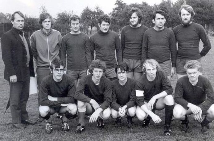 FC Flora blaast 50 kaarsjes uit: amateurvoetbalclub viert zaterdag feest | Roosdaal | hln.be