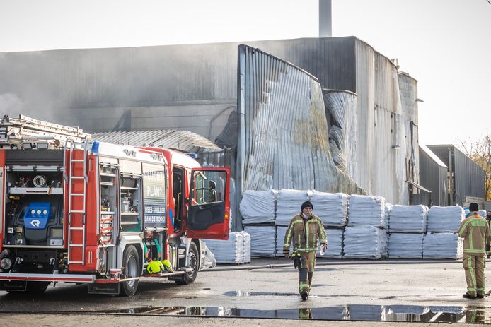 Brand bij pelletverwerkend bedrijf Pelcon | Ham | hln.be