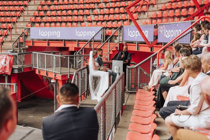 Drijfnatte toga en ceremonie in Vak-P: dit zijn de meest bijzondere ...