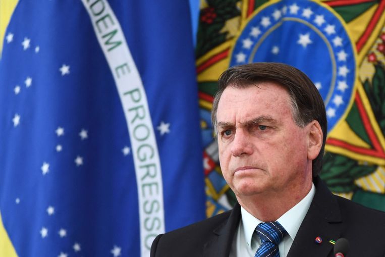 Braziliaanse president: ‘Hou op met jammeren over coronadoden’