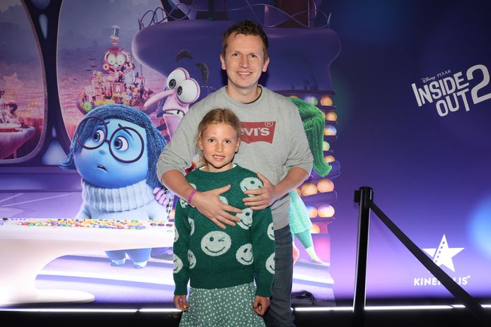 IN BEELD. Virginie Claes voor het eerst sinds scheiding op rode loper ...