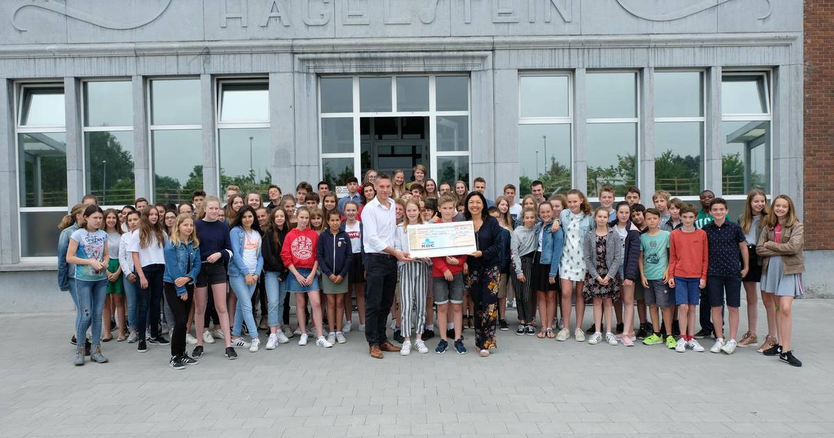 College Hagelstein schenkt 10.000 euro aan Artsen Zonder Vakantie ...