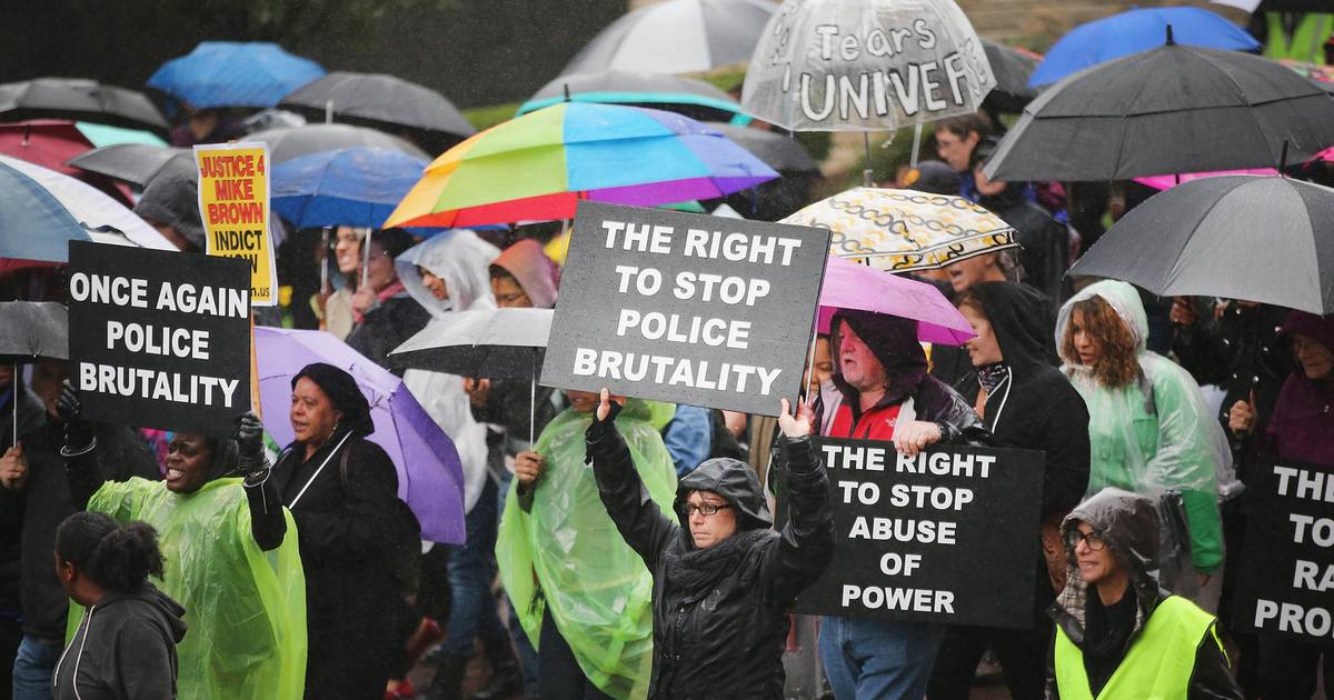 Duizenden protesteren tegen politiegeweld in VS | Buitenland | hln.be