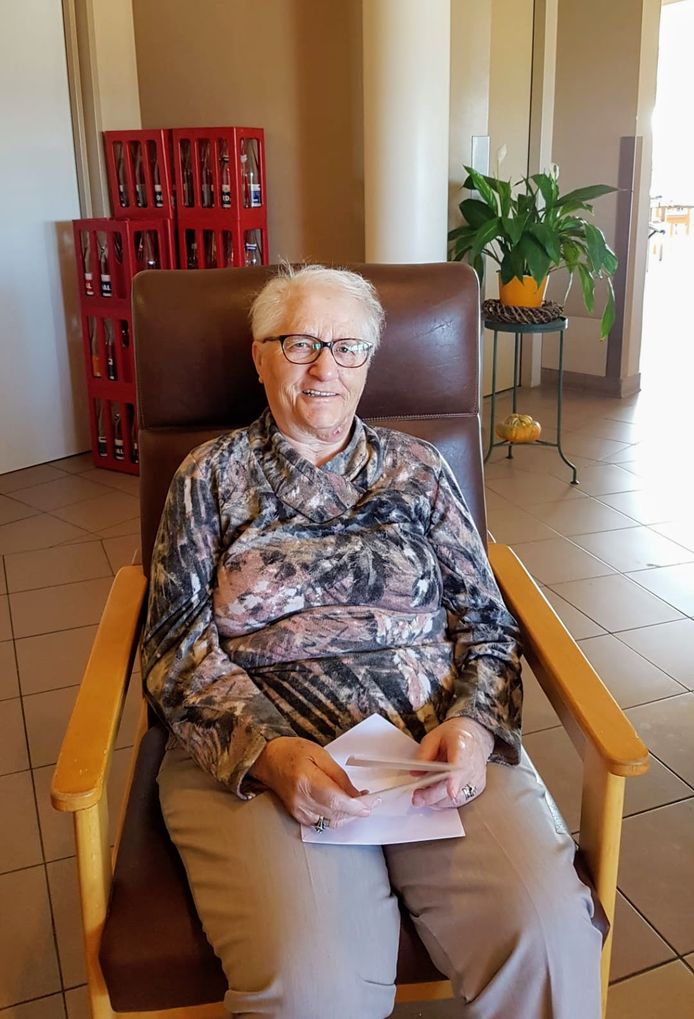 Bewoners van woonzorgcentrum Czagani krijgen post van leerlingen ...