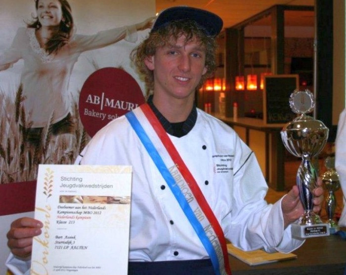 Bart Assink (17) beste jonge bakker van 't land | Foto | gelderlander.nl