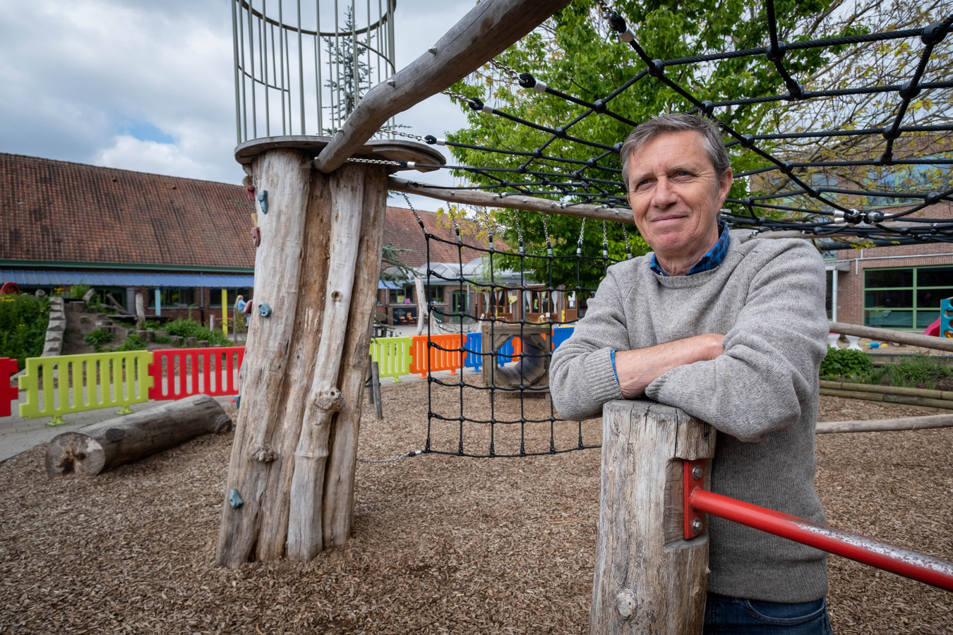 Zijn scholen klaar voor heropening op 15 mei? Wij vroegen het aan 100 ...