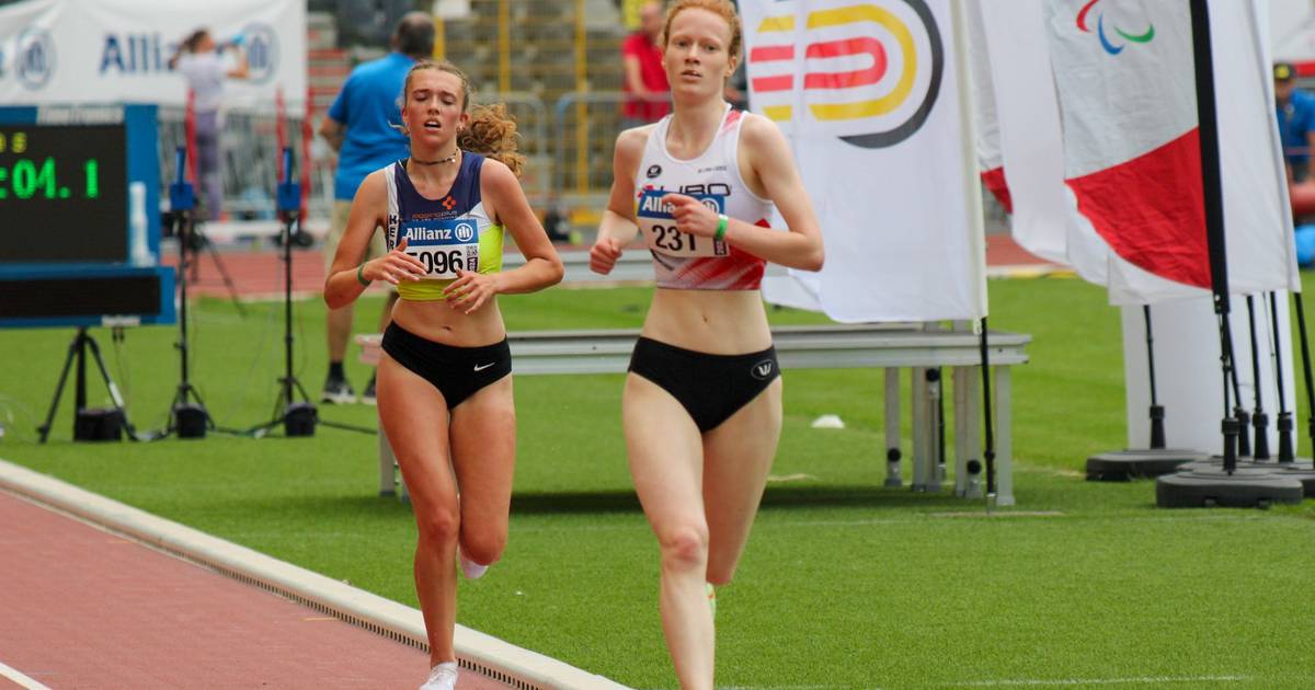 Astrid Van Breedam loopt naar Belgisch zilver en WK U20-limiet op 3000m steeple | Atletiek ...