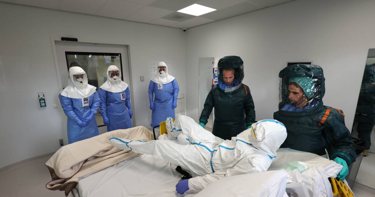 Twee patiënten Radboudumc geïsoleerd in afdeling ernstige infectieziekten door ebola: loos alarm ...