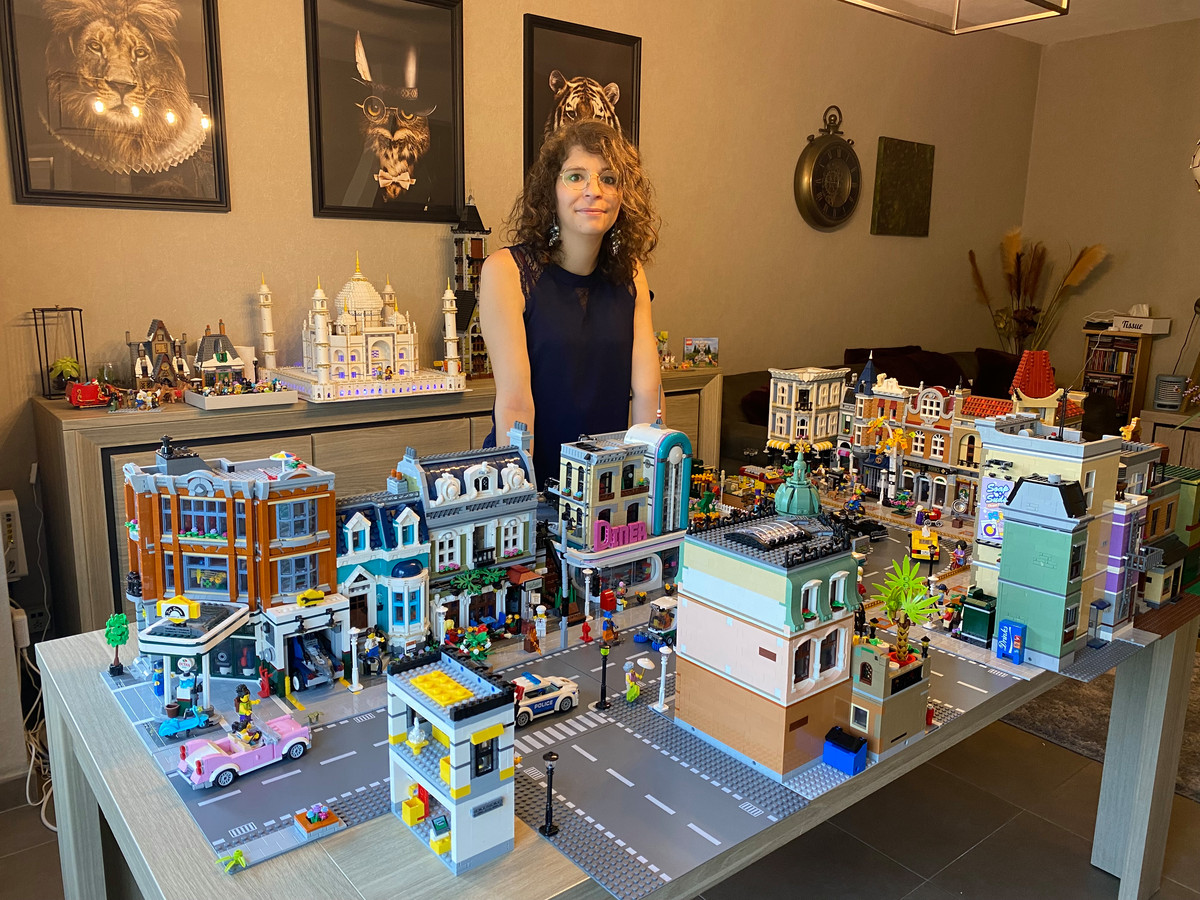 Carolien (29) is eigen LEGO-stad aan het bouwen: “Tijdens de lockdown ...