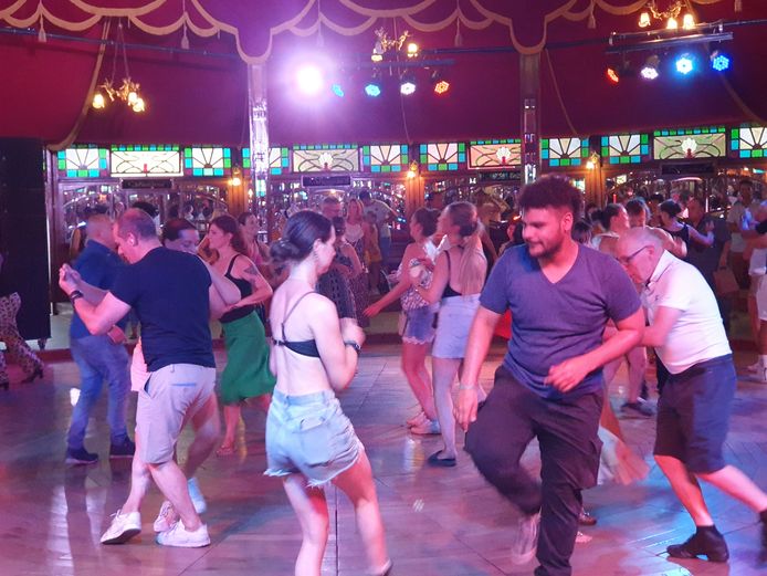 Antilliaanse Feesten toe aan veertigste editie: “We gaan opnieuw voor ...