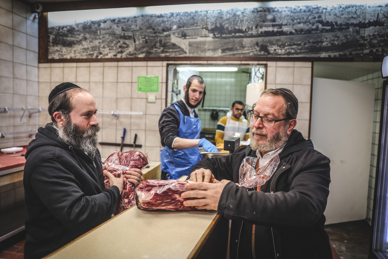 INTERVIEW. Tulli Padwa, de kok uit ‘Sjalom allemaal’: “Wij gingen ervan ...