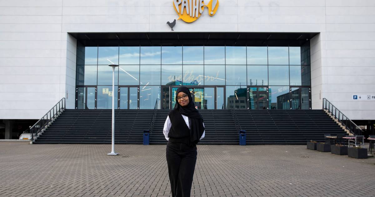 Ilhaan (17) woont over twintig jaar in Singapore of Nieuw-Zeeland, maar ...