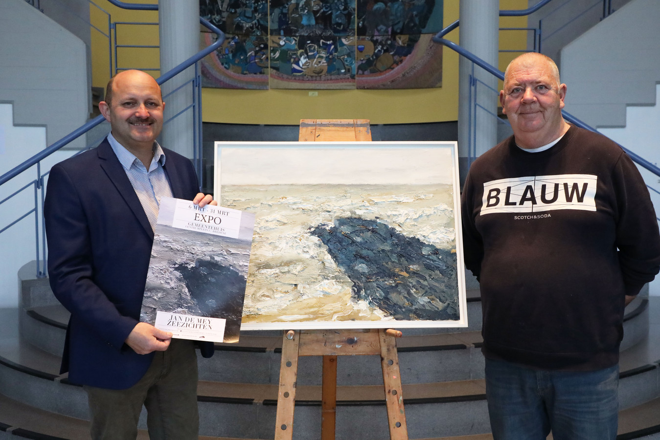 Jan De Mey stelt tentoon in het gemeentehuis | Foto | hln.be