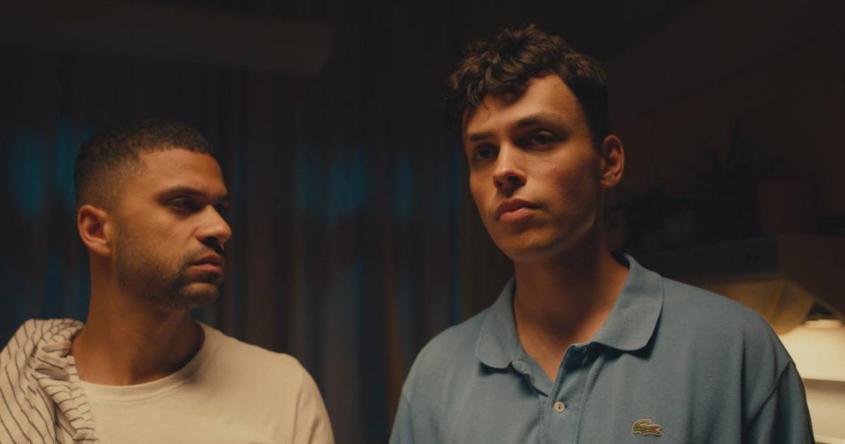 Nathan Bouts geeft zich bloot in ‘2DEZIT’: “Ik heb al die seksscènes ...