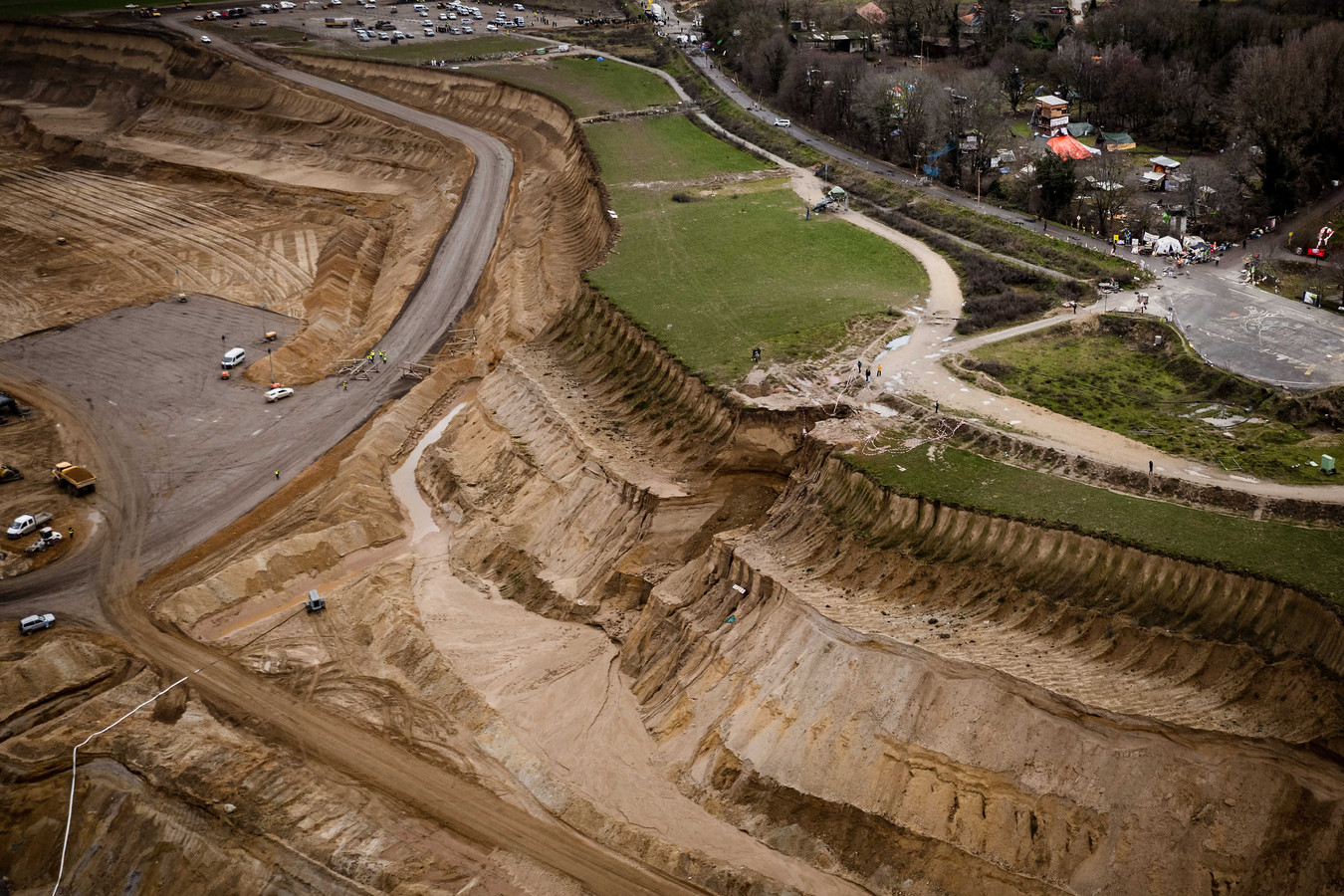 Wat is bruinkool? ‘Ideaal om je houtkachel dag en nacht te laten ...